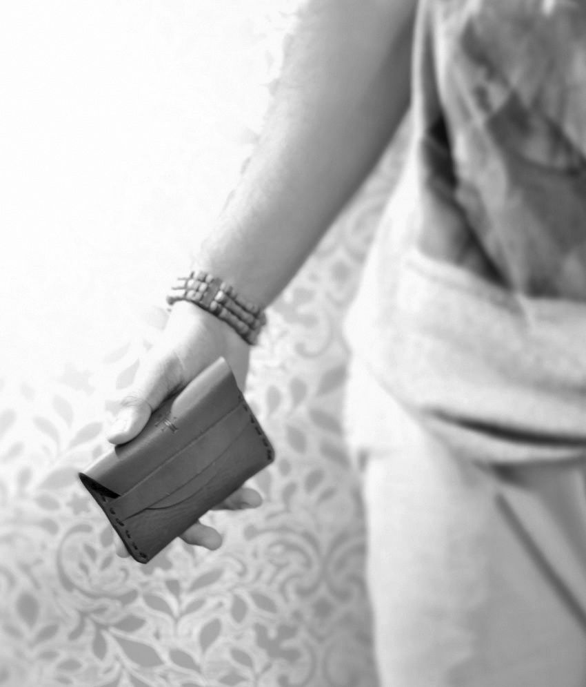 Freaky & Funky Fashionable BI - FOLD Leather Wallet For Men (BLACK ...