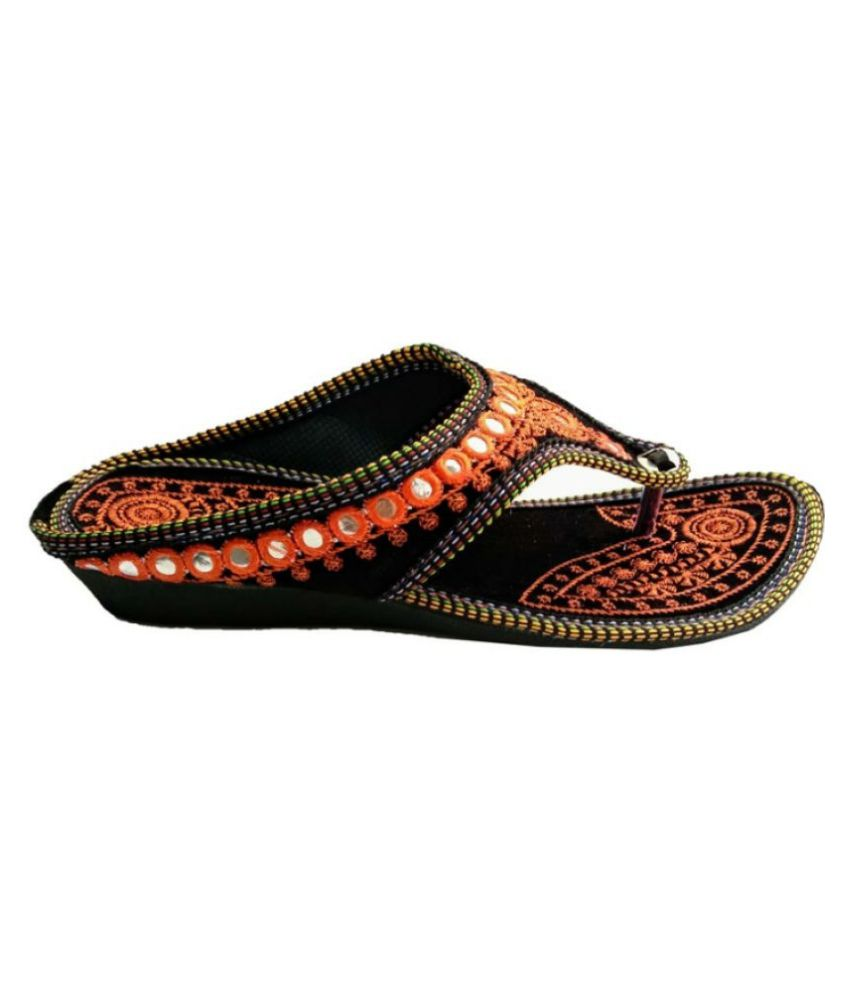 Mojari Art And Handicraft Black Slippers Price In India Buy Mojari Art And Handicraft Black